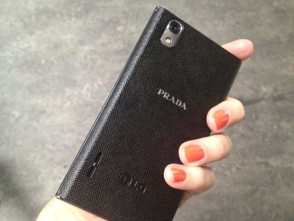 VIND PRADA SMARTPHONE FRA LG - ELEKTRONISTA