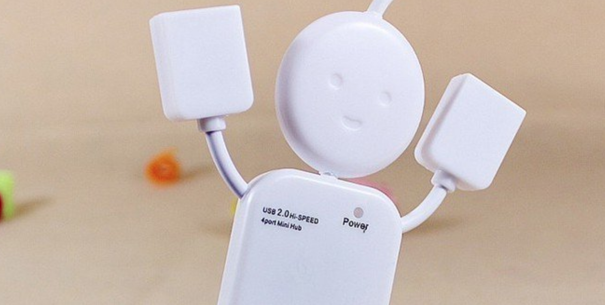 Cute robot giver ekstra USB stik i din laptop - ELEKTRONISTA